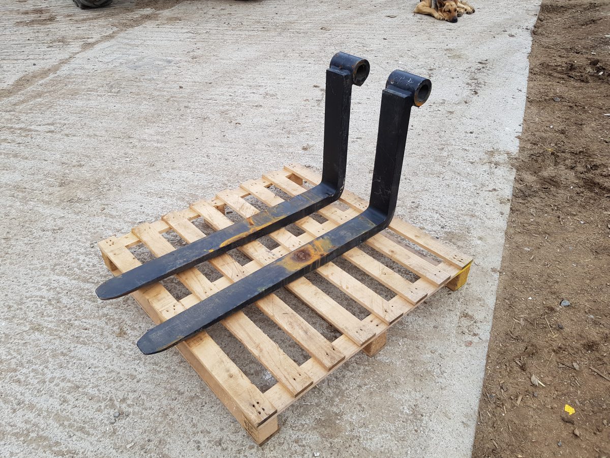 Pallet Forks to suit JCB Side Shift - BRUCE ATFIELD