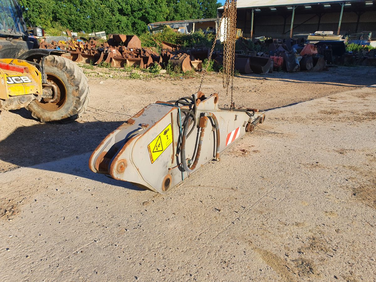 Volvo EC140 Dipper Arm - BRUCE ATFIELD