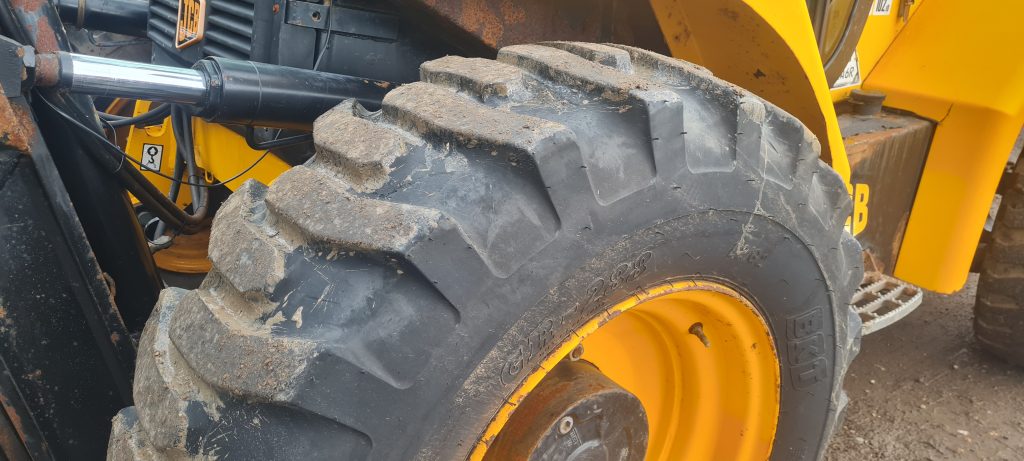 JCB 940 Rough Terrain Forklift - BRUCE ATFIELD
